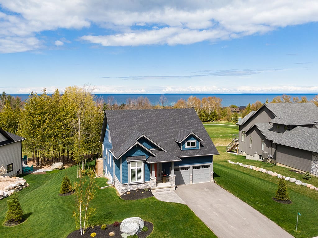 153 West Ridge Drive - LifestylesNorth