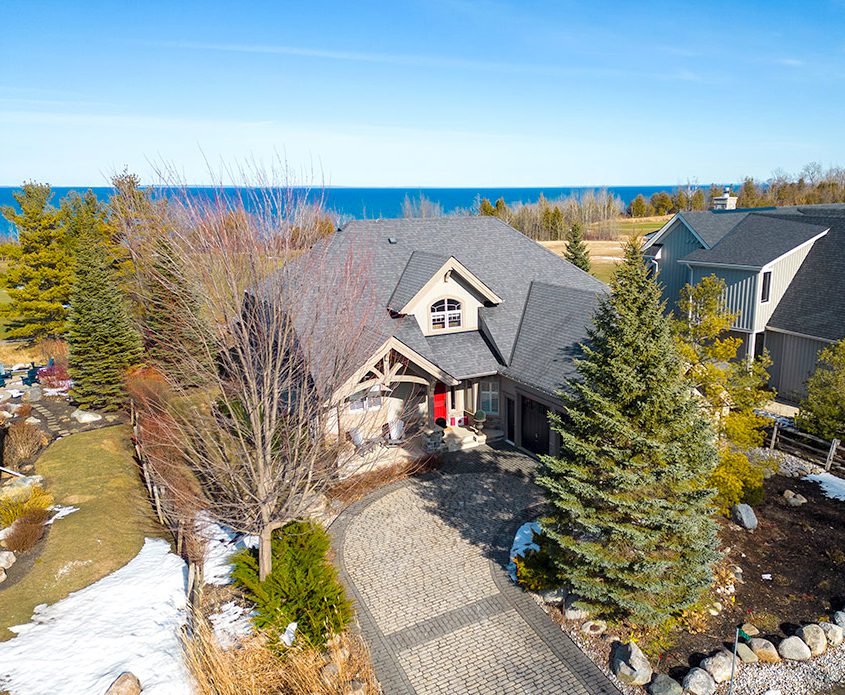 135 East Ridge Dr - LifestylesNorth