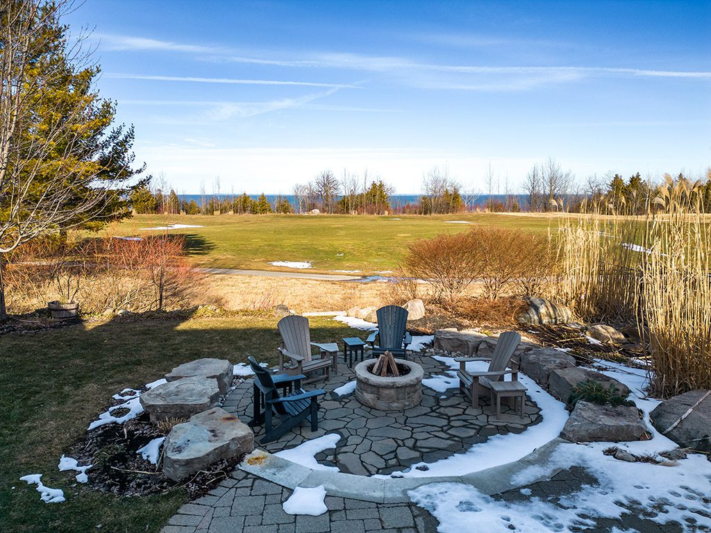 135 East Ridge Dr - LifestylesNorth